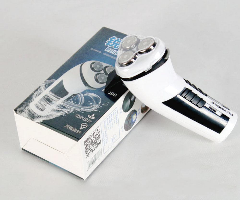 Three-head floating shaver – Beard Air